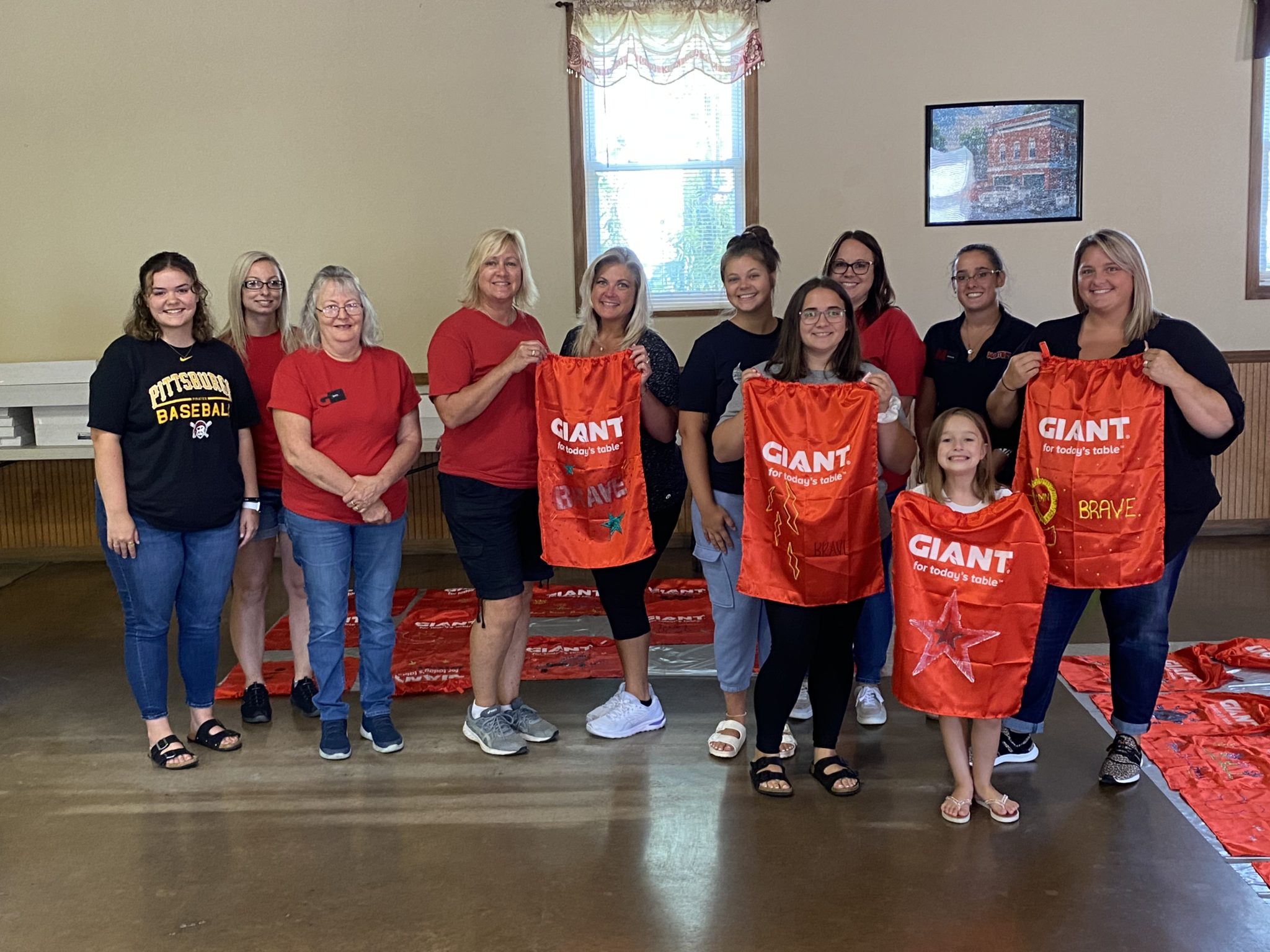 GIANT/Martin’s employees make Courage Capes for pediatric patients ...