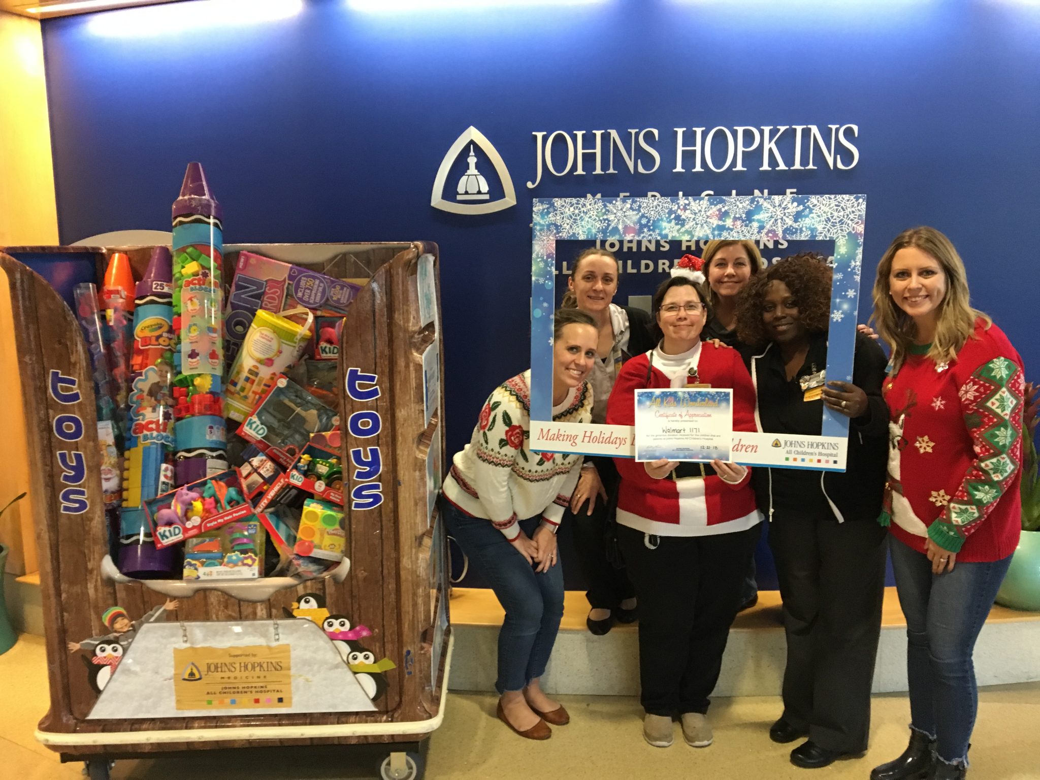 Walmart #1171 Delivers Holiday Cheer to All Kids – Johns Hopkins All ...