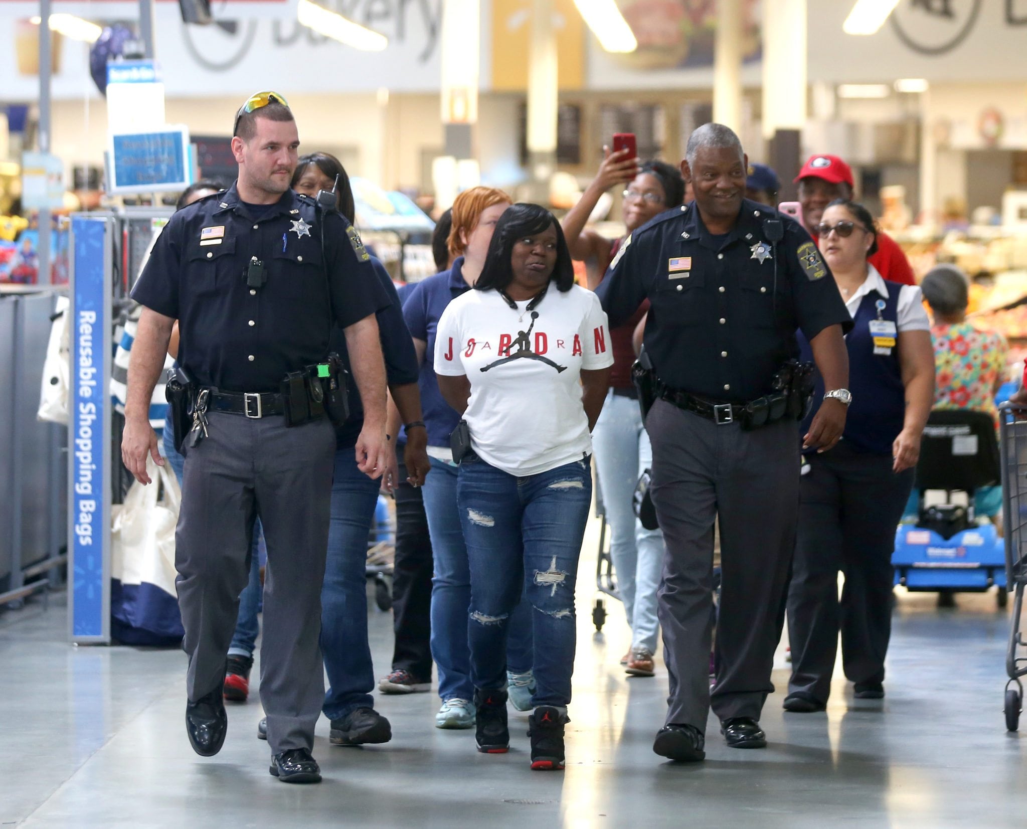 Walmart#1338 – Puts managers in jail to raise money for CMN! They ...